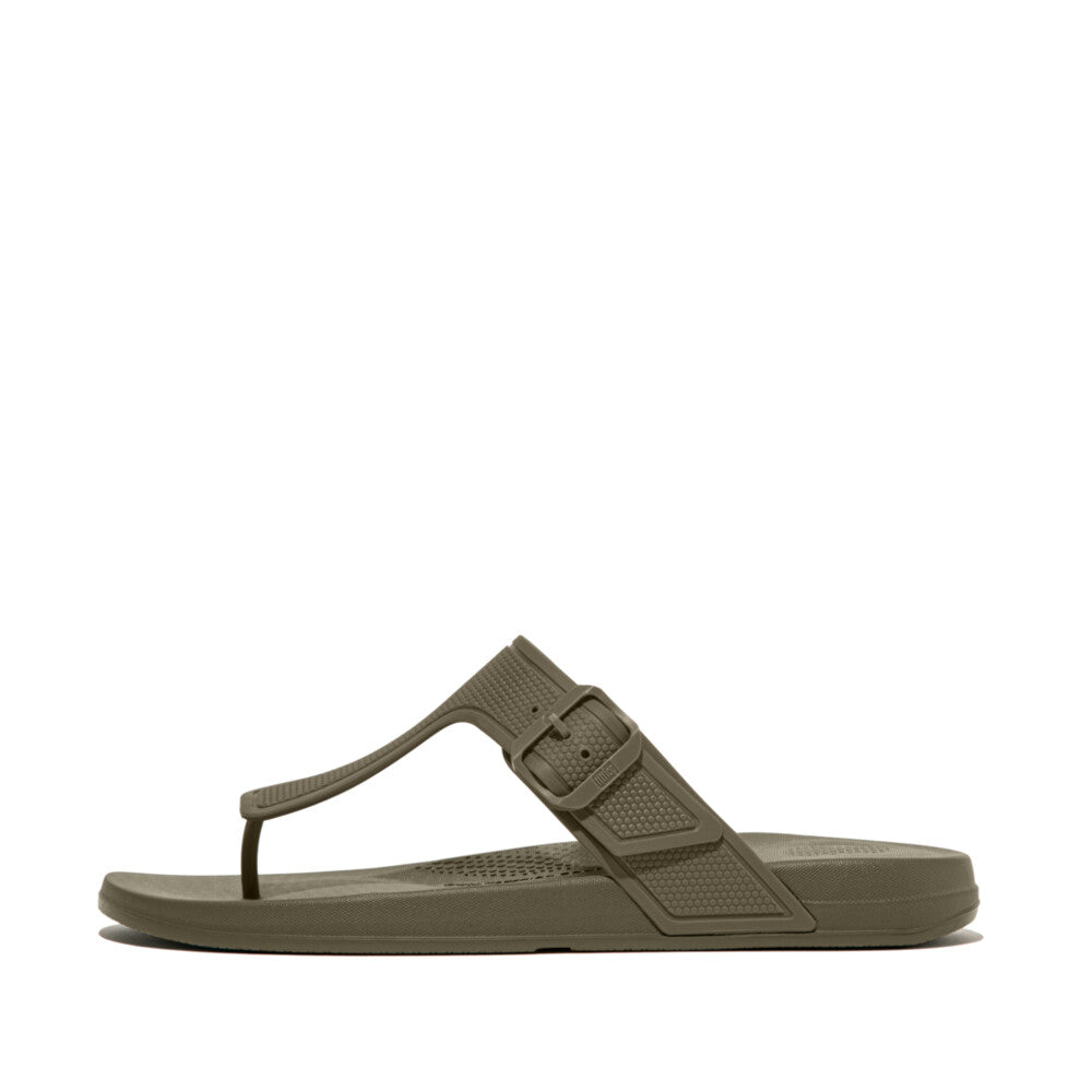 iQUSHION MENS ADJUSTABLE BUCKLE FLIP-FLOPS – FitFlop Thailand